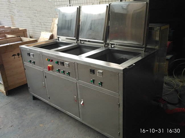 Multistage Ultrasonic Cleaning Machine , Semi Automatic Cleaning ...